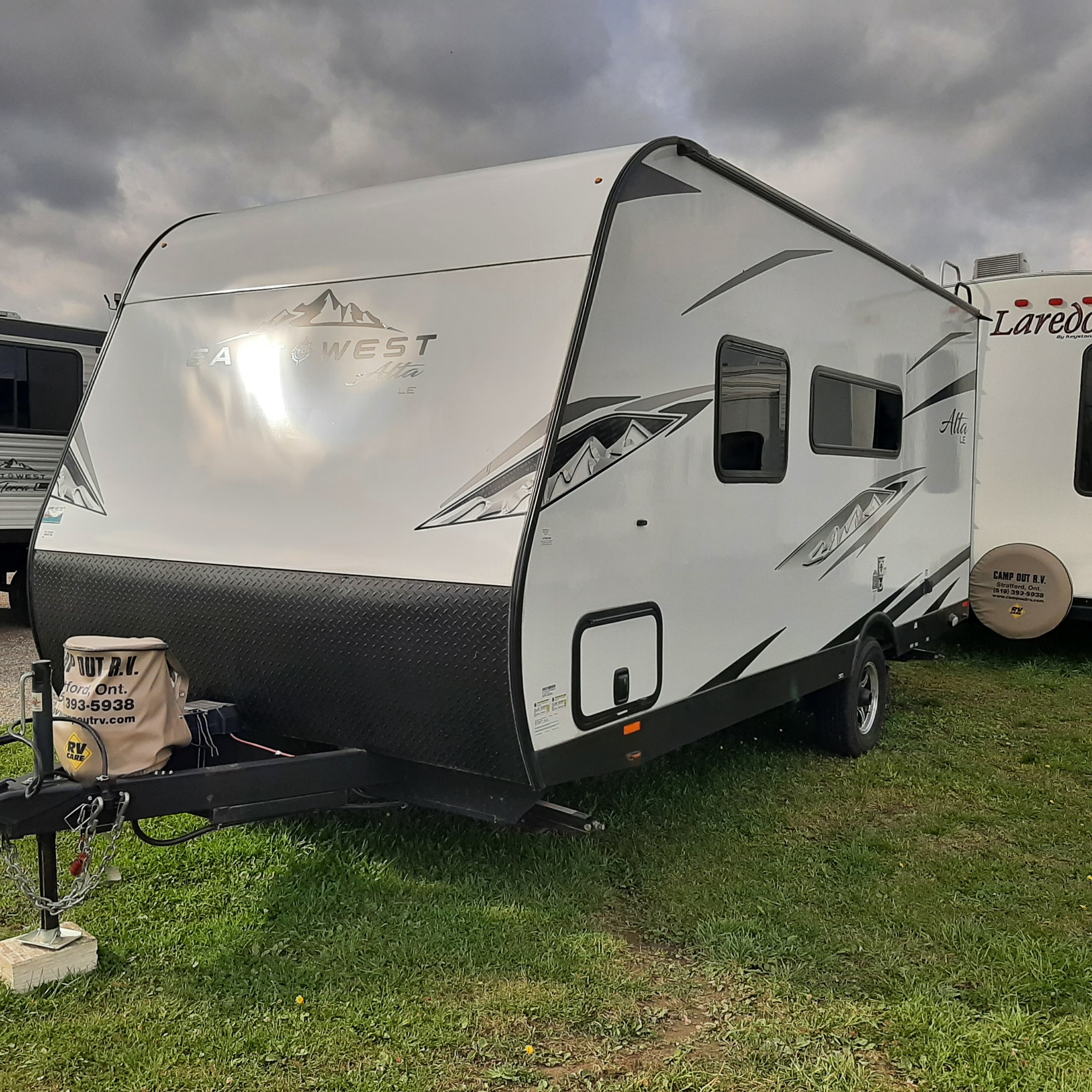 Rent Alta 1600mrb | Camp-Out RV | Stratford Ontario